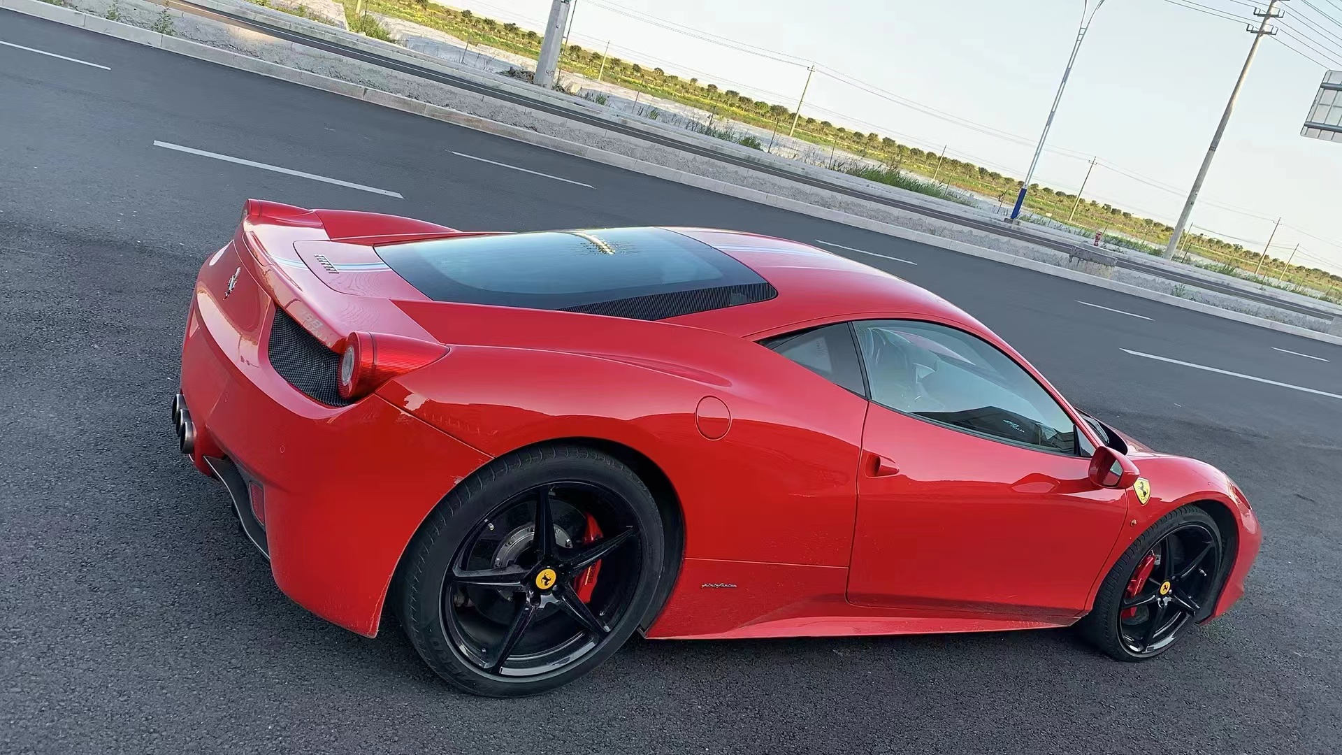 二手法拉利458 2011款 458 4.5L Italia报价|图片|出售|多少钱|哪里有卖的166.62万元-超跑之家