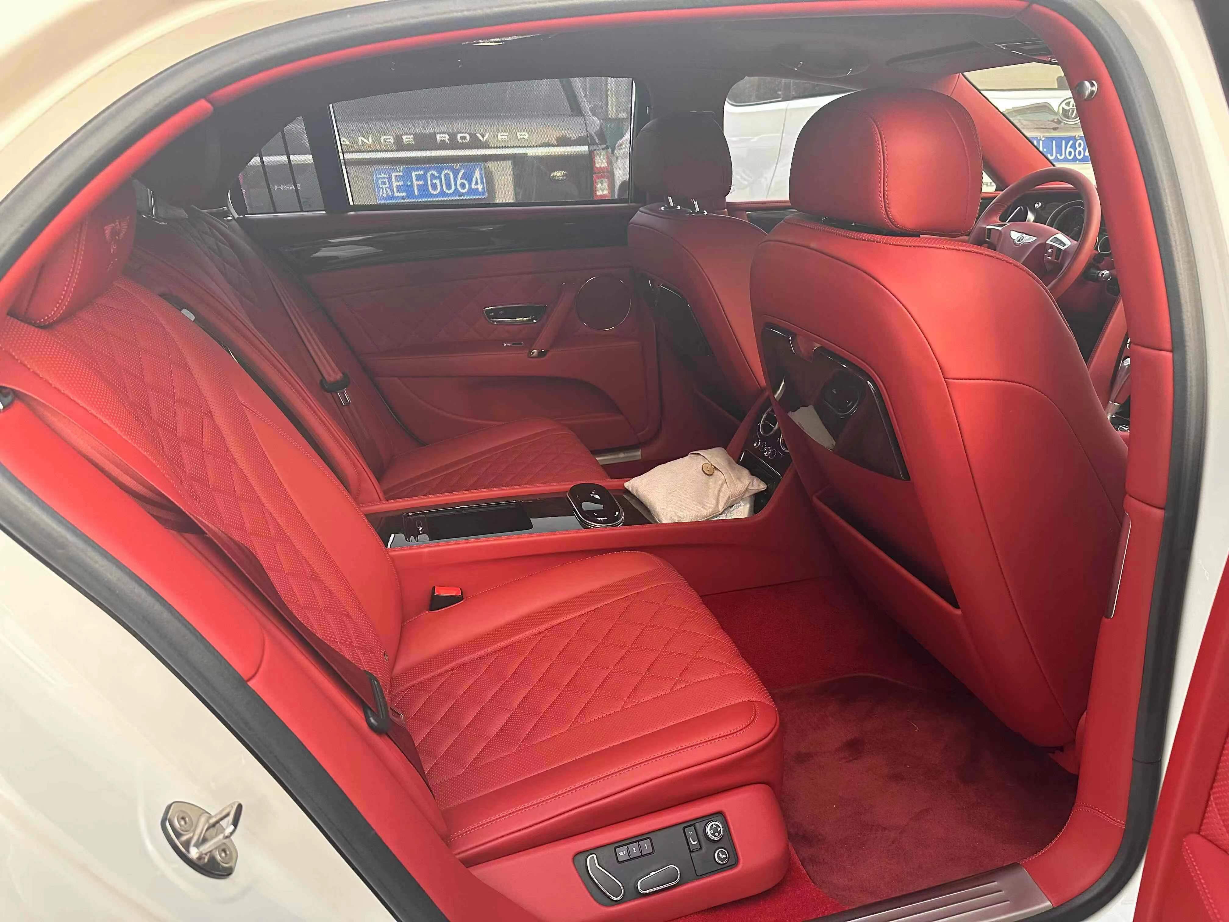 宾利 2017款 飞驰 4.0T V8 S 标准版报价|图片|出售|多少钱|哪里有卖的148.30万元-超跑之家