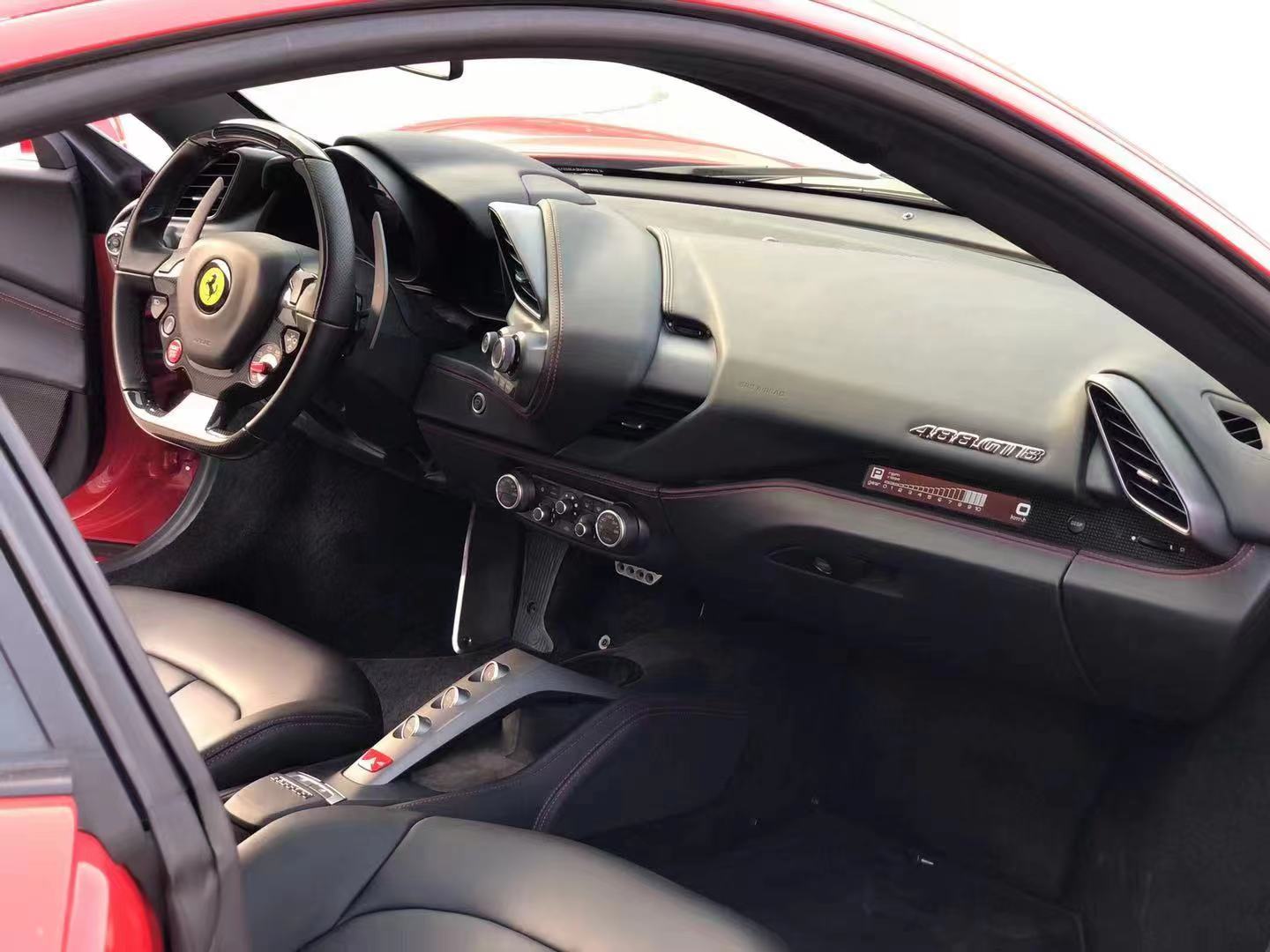 法拉利 2015款 488 GTB报价|图片|出售|多少钱|哪里有卖的235.62万元-超跑之家