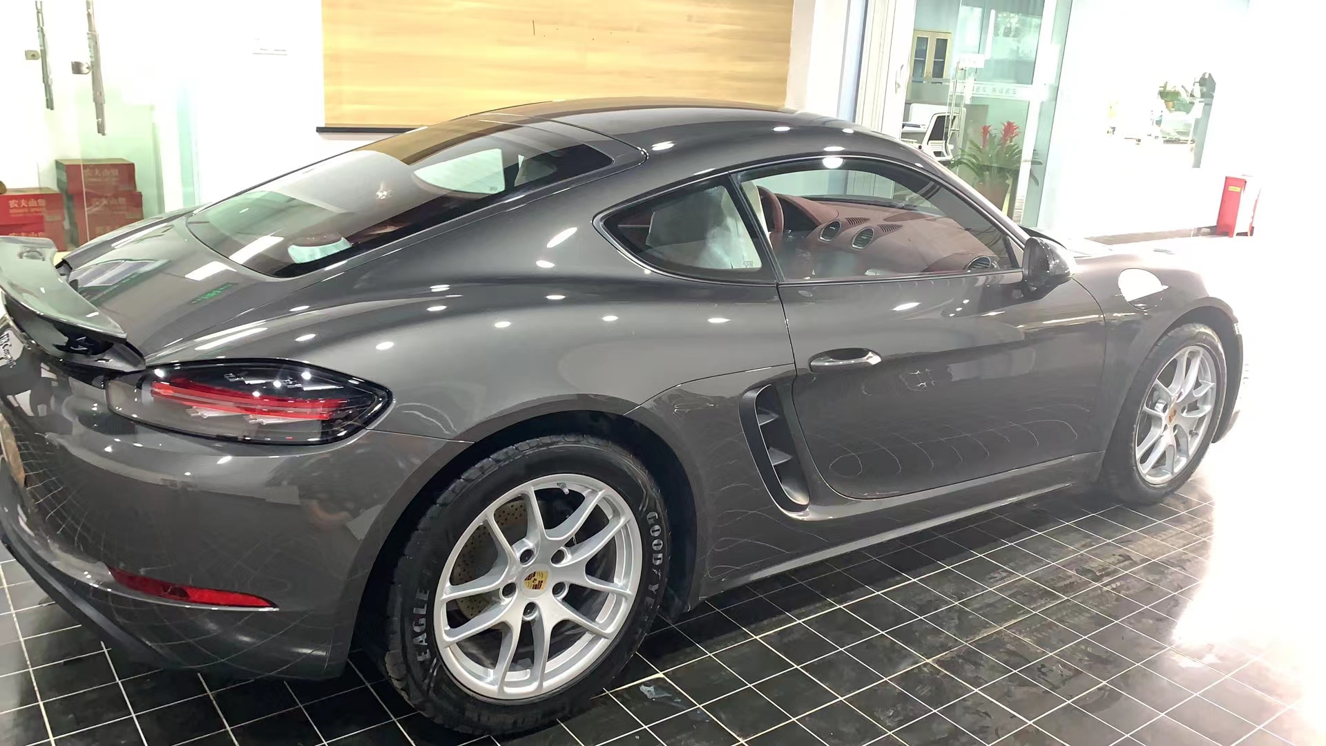 保时捷 2018款 718 Cayman 2.0T报价|图片|出售|多少钱|哪里有卖的47.52万元-超跑之家