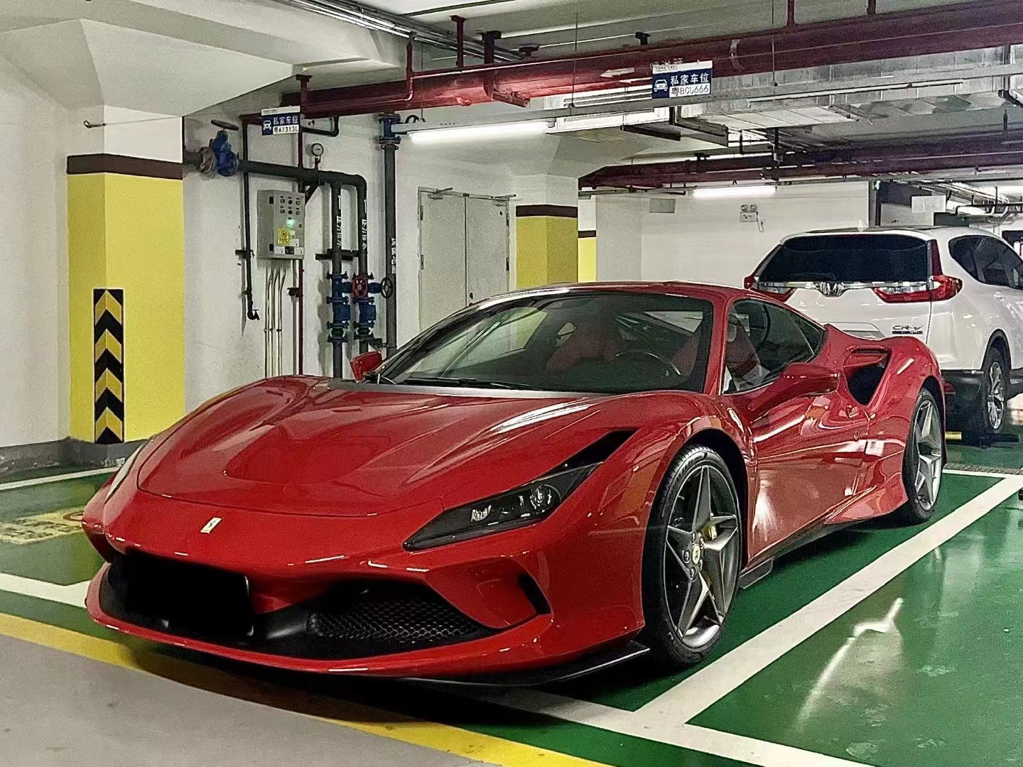 法拉利 2019款 F8 Tributo 3.9T V8报价|图片|出售|多少钱|哪里有卖的230.67万元-超跑之家