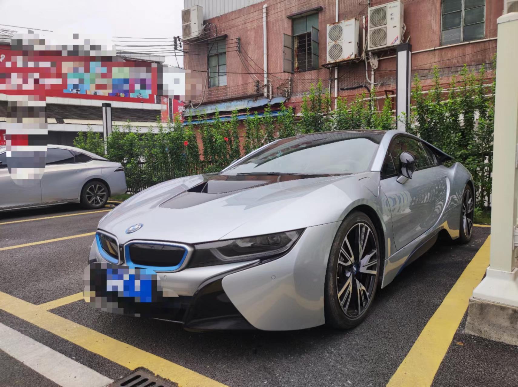 宝马M系 2014款 i8 标准型报价|图片|出售|多少钱|哪里有卖的67.32万元-超跑之家