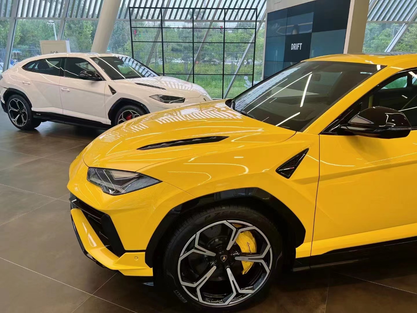 兰博基尼 2023款 Urus 4.0T V8 S报价|图片|出售|多少钱|哪里有卖的345.51万元-超跑之家