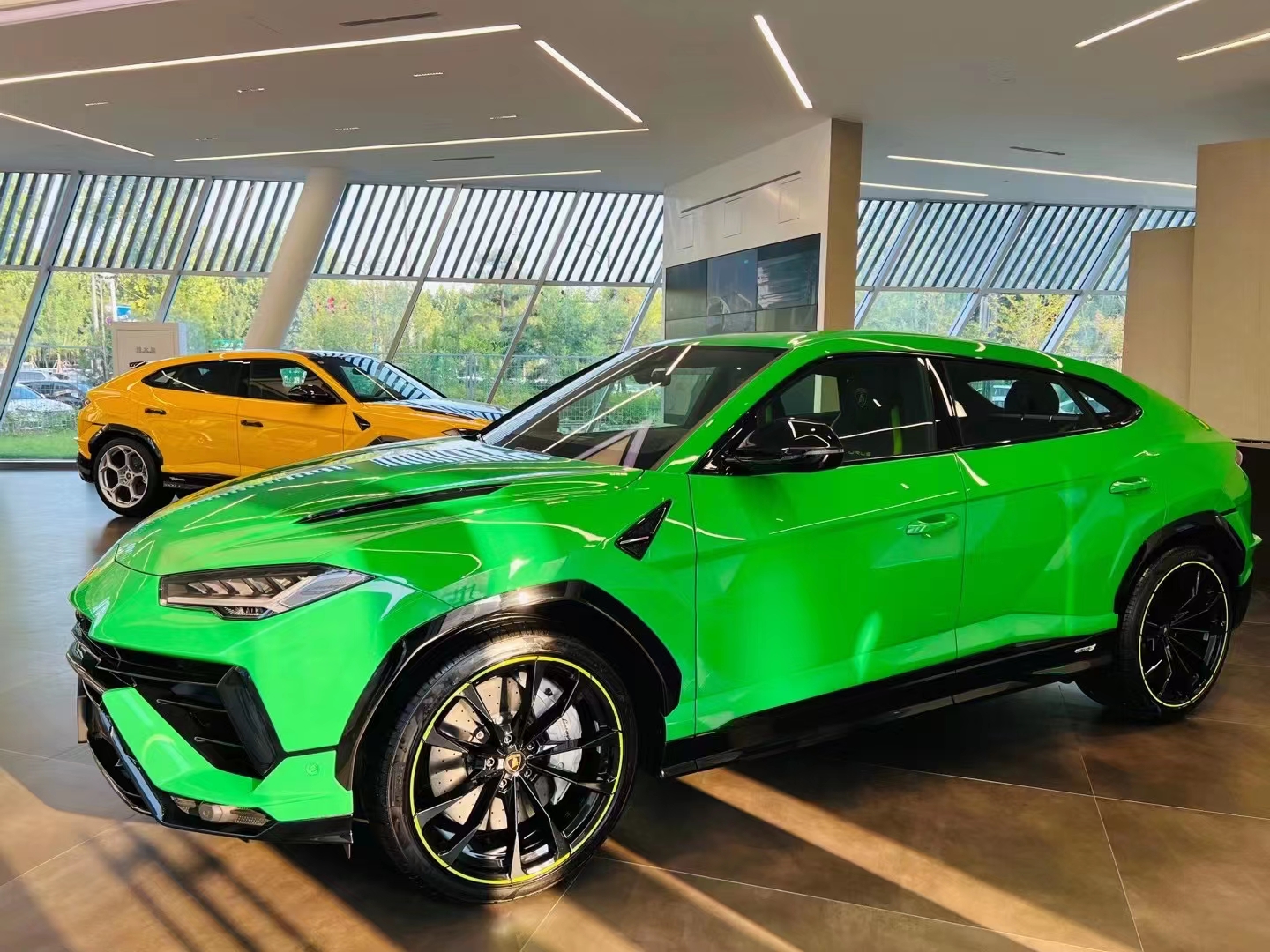 兰博基尼 2023款 Urus 4.0T V8 S报价|图片|出售|多少钱|哪里有卖的375.21万元-超跑之家